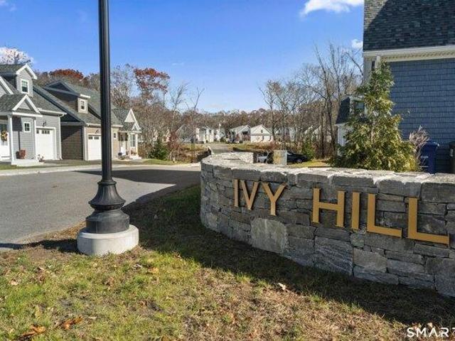 house with 2 bedroom, Waterford CT ES103930238