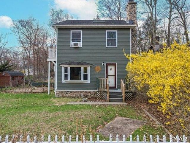 house with 2 bedroom, Watertown CT DS102254194