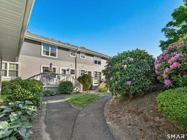 house with 2 bedroom, Watertown CT ES104149916