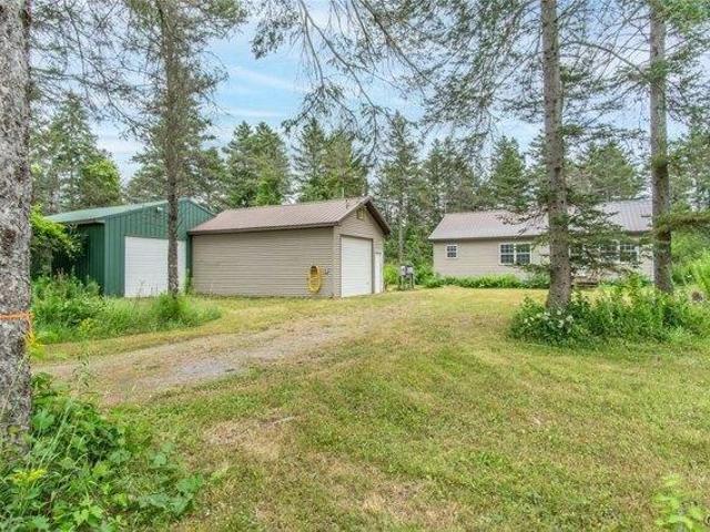 house with 2 bedroom, Watertown NY ES104922344