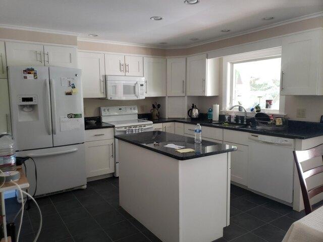 house with 2 bedroom, Waterville ME DS104009583