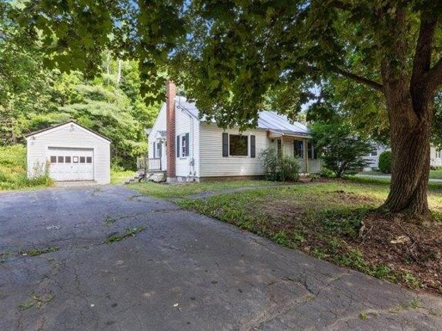 house with 2 bedroom, Waterville ME DS104043945