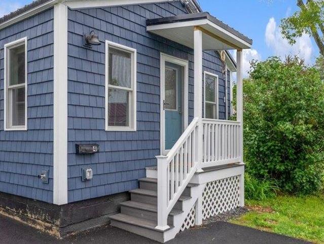 house with 2 bedroom, Waterville ME DS104079505