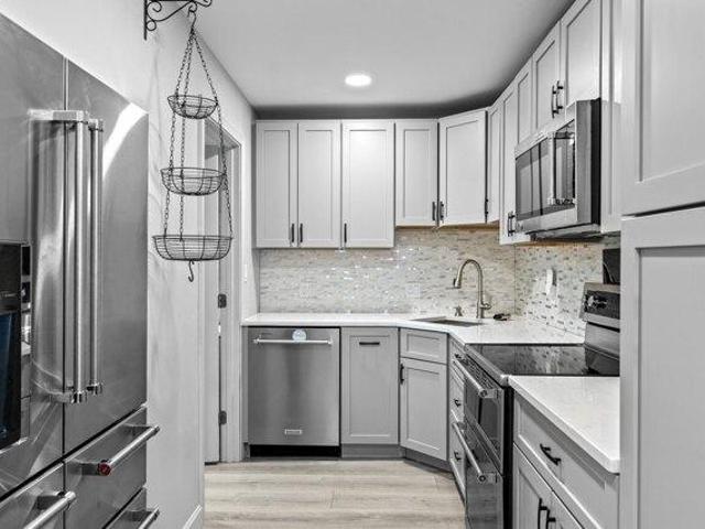 house with 2 bedroom, Waterville ME DS104410116