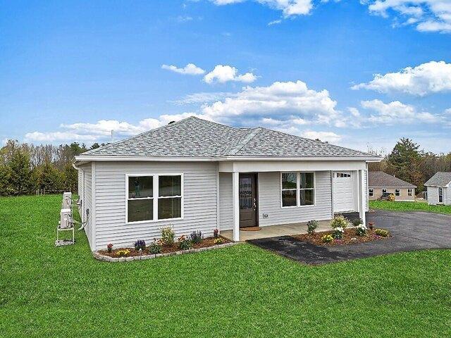 house with 2 bedroom, Waterville ME ES103929094