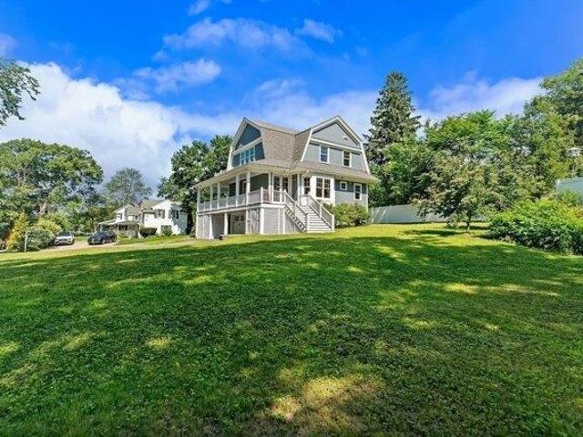 house with 2 bedroom, Wayland MA ES104440517
