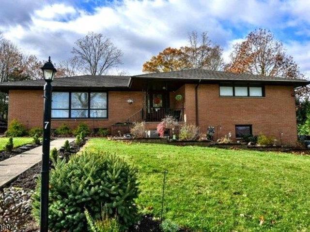 house with 2 bedroom, Wayne NJ DLS102025778