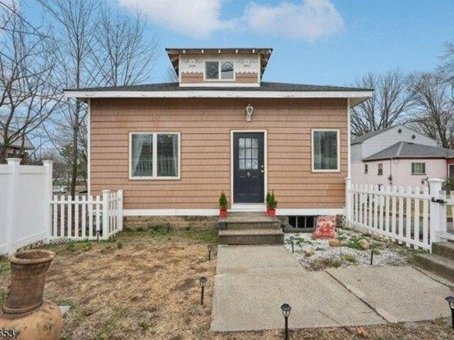 house with 2 bedroom, Wayne NJ DS102724759