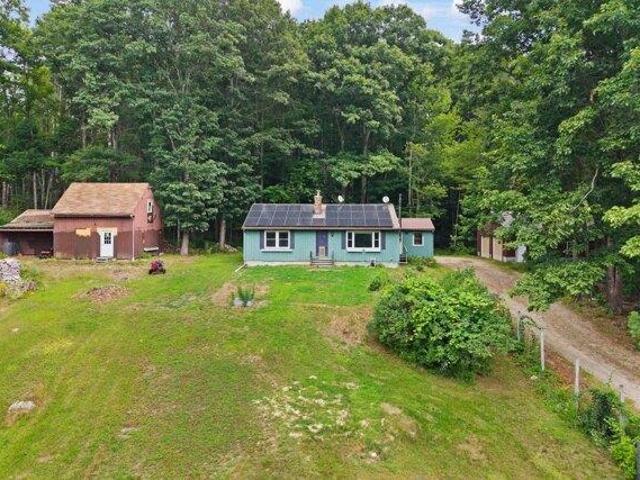 house with 2 bedroom, Weare NH ES105092724