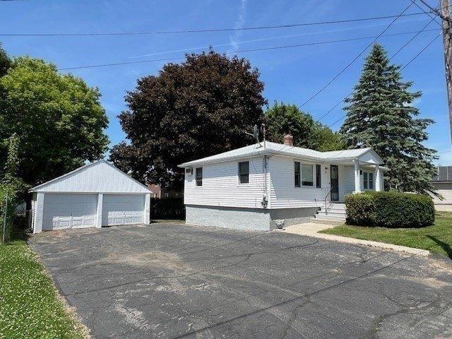 house with 2 bedroom, Webster MA ES103886396
