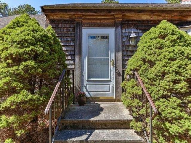 house with 2 bedroom, Wellfleet MA DS102212742