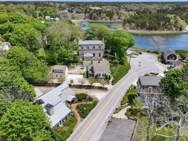 house with 2 bedroom, Wellfleet MA ES103548254