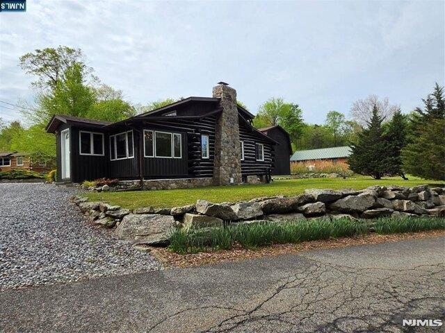 house with 2 bedroom, West Milford NJ DS102761319