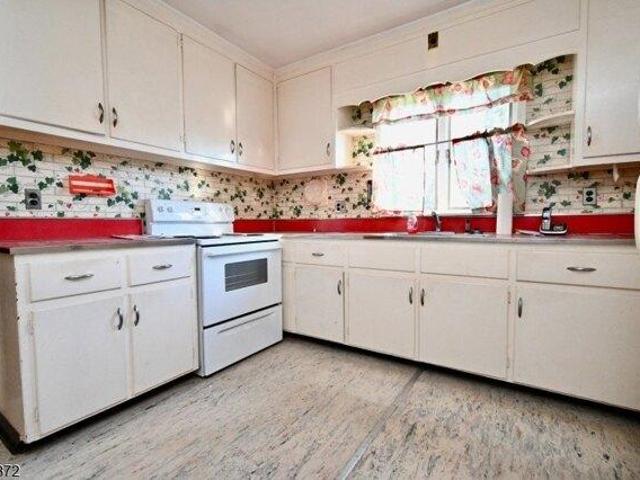 house with 2 bedroom, West Milford NJ DS102826300