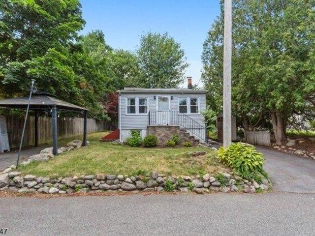 house with 2 bedroom, West Milford NJ ES104571097
