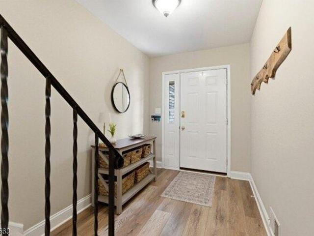 house with 2 bedroom, West Milford NJ ES104605817