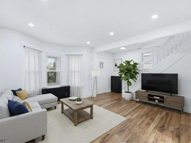 house with 2 bedroom, West Orange NJ DS102726723