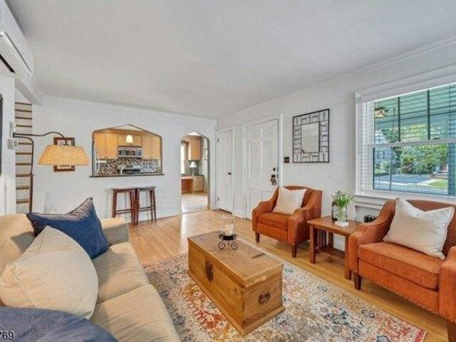 house with 2 bedroom, West Orange NJ ES104542720