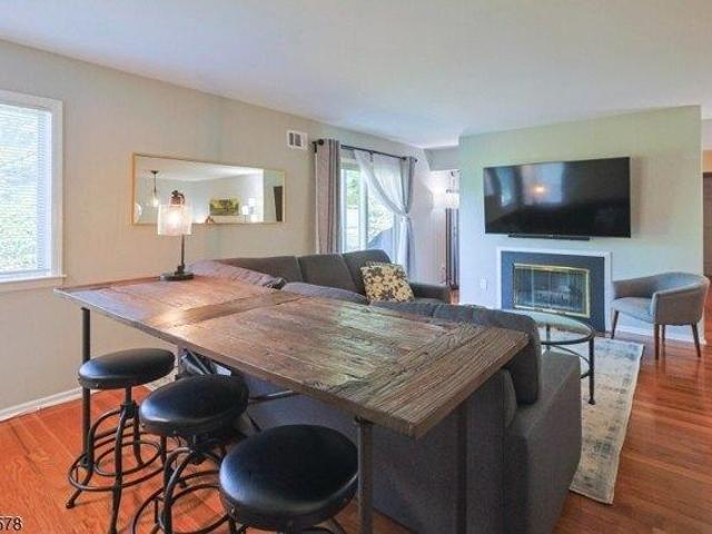 house with 2 bedroom, West Orange NJ ES105174872