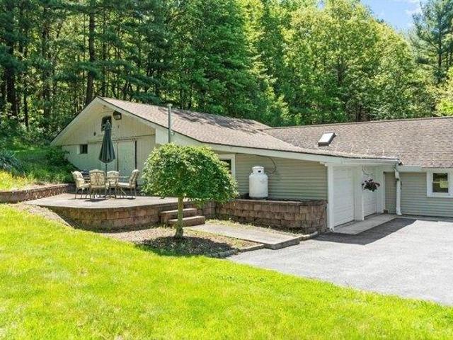 house with 2 bedroom, West Boylston MA ES103885671