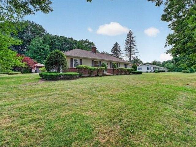 house with 2 bedroom, West Brookfield MA ES105061030