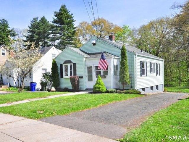 house with 2 bedroom, West Hartford CT DLS102823556