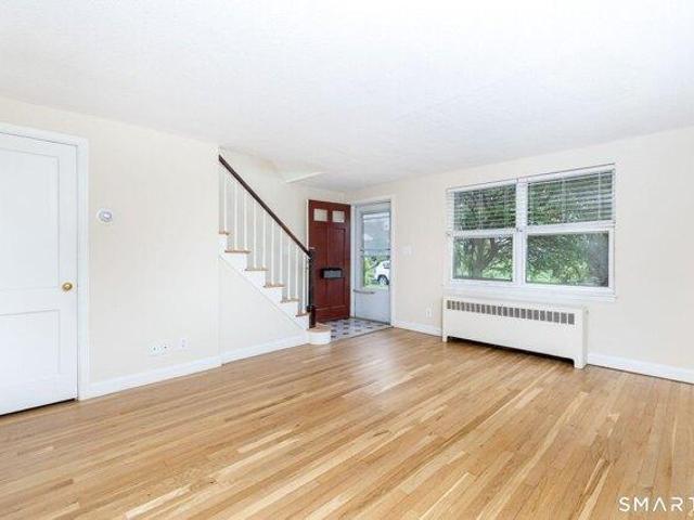 house with 2 bedroom, West Hartford CT ES105126988