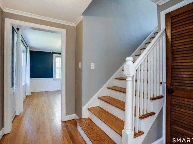 house with 2 bedroom, West Hartford CT ES105171877