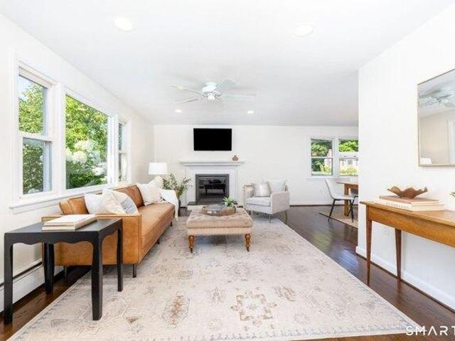 house with 2 bedroom, West Hartford CT ES105232650