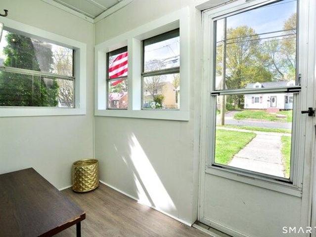 house with 2 bedroom, West Hartford CT ES102823556