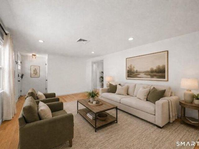 house with 2 bedroom, West Hartford CT ES103071714
