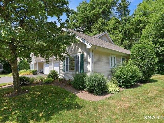 house with 2 bedroom, West Hartford CT ES103928958