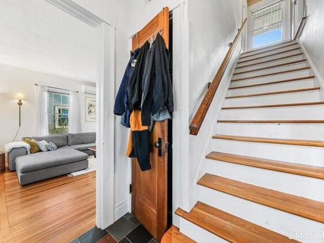 house with 2 bedroom, West Haven CT DS102560360