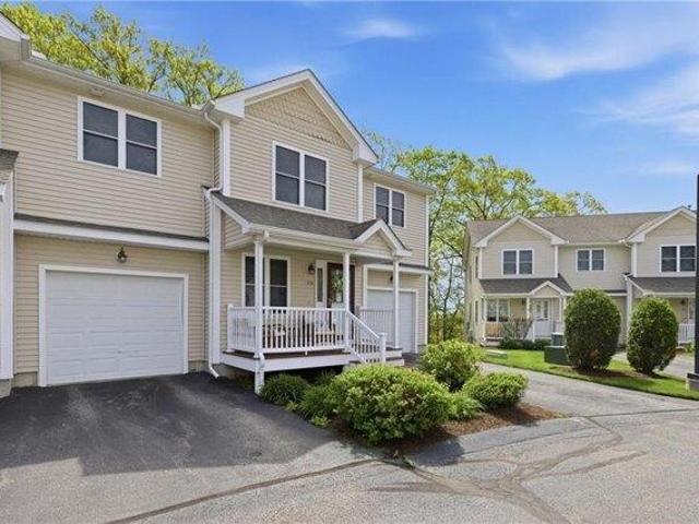 house with 2 bedroom, West Warwick RI DLS103099963