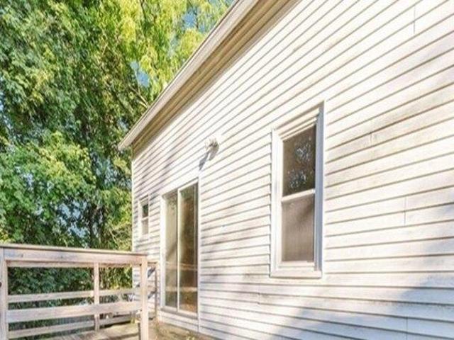 house with 2 bedroom, West Warwick RI ES105096012