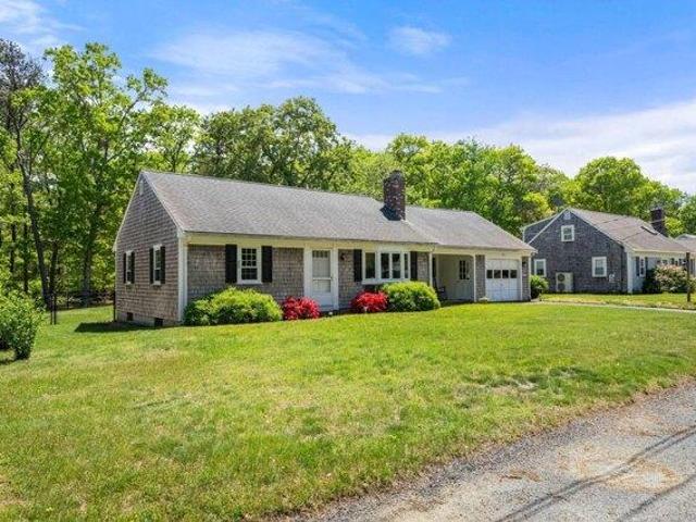 house with 2 bedroom, West Yarmouth MA DLS103037542
