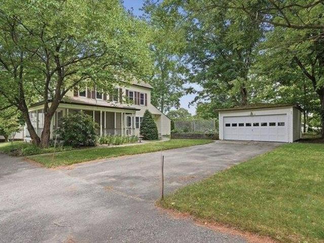 house with 2 bedroom, Westborough MA ES105094975