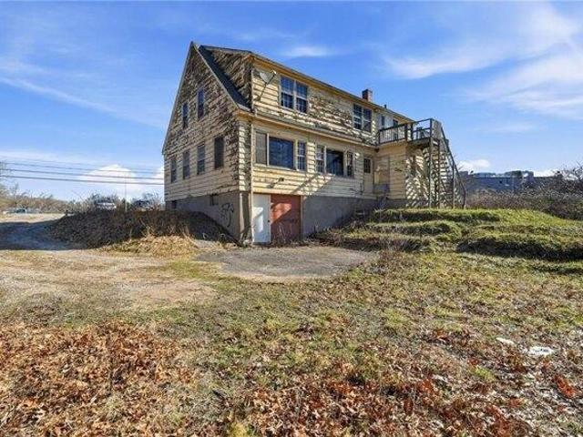 house with 2 bedroom, Westerly RI ES104235557