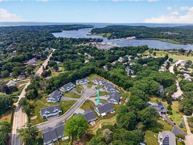 house with 2 bedroom, Westerly RI ES105115604