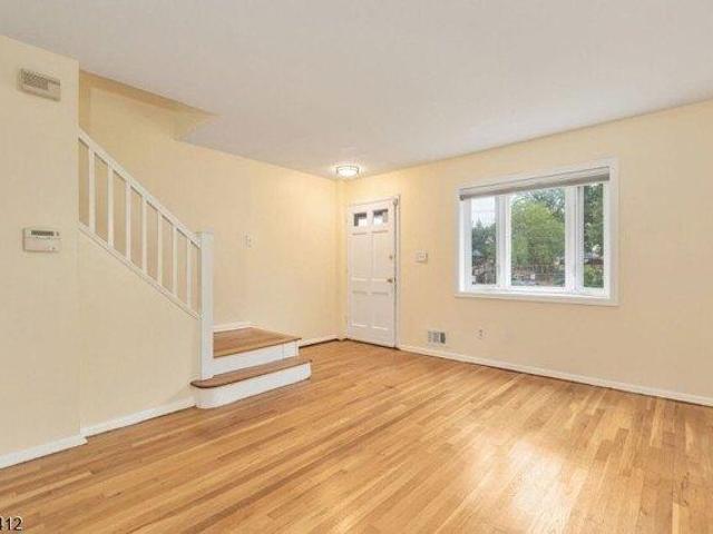 house with 2 bedroom, Westfield NJ DLS102285411