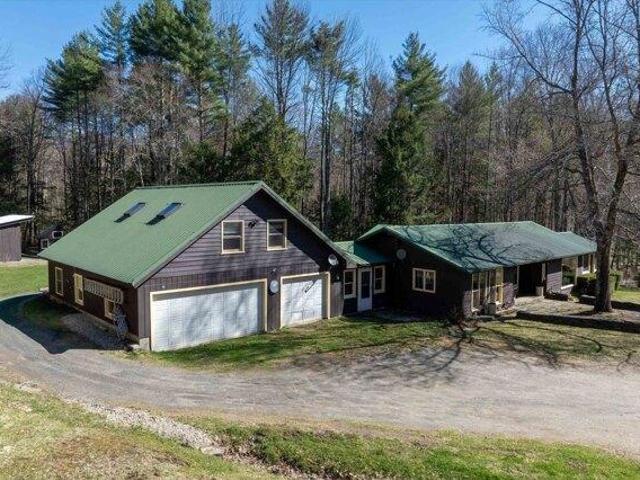house with 2 bedroom, Westminster VT DLS102027166