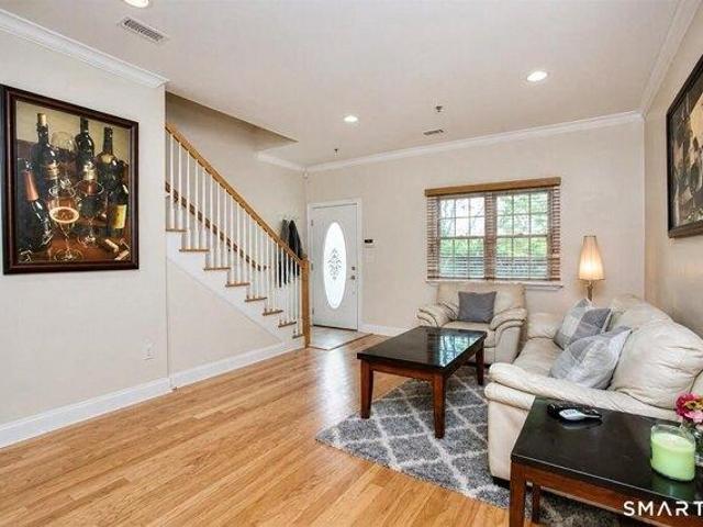 house with 2 bedroom, Westport CT DS102825905