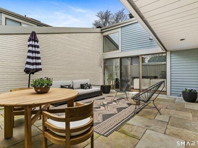 house with 2 bedroom, Westport CT ES102827880