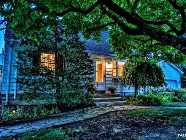 house with 2 bedroom, Westwood NJ DS104410103