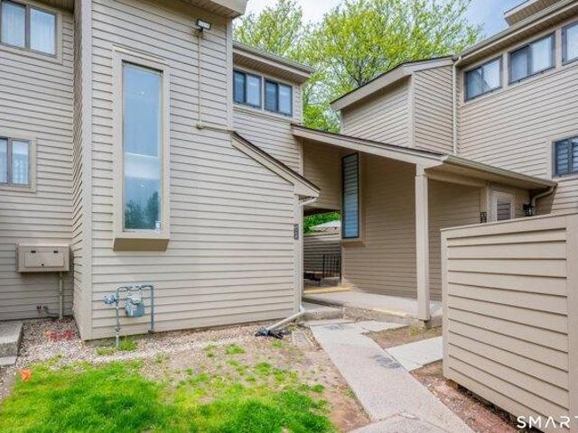 house with 2 bedroom, Wethersfield CT DLS103124513
