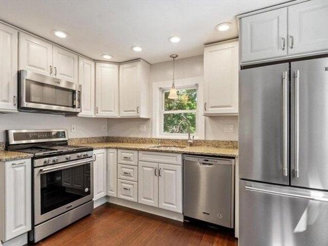 house with 2 bedroom, Weymouth MA ES103968162