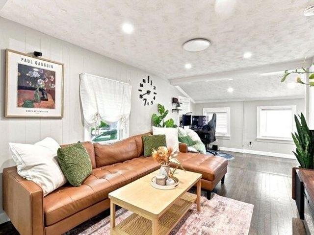 house with 2 bedroom, Weymouth MA ES105061297