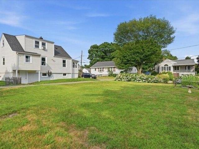 house with 2 bedroom, Weymouth MA ES105140391