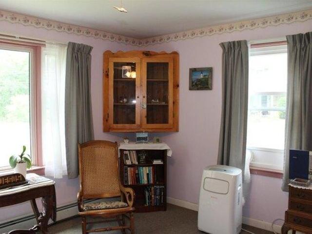 house with 2 bedroom, Whitefield NH ES104479430