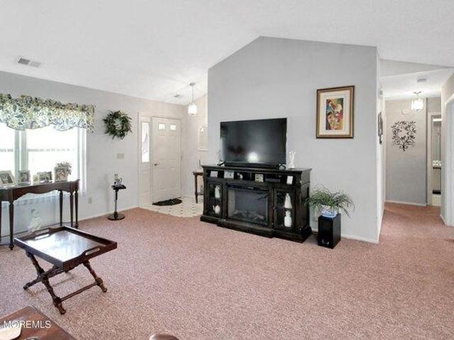house with 2 bedroom, Whiting NJ ES104922133